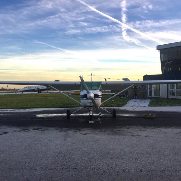 EFG Flying School - 1 tip from 41 visitors