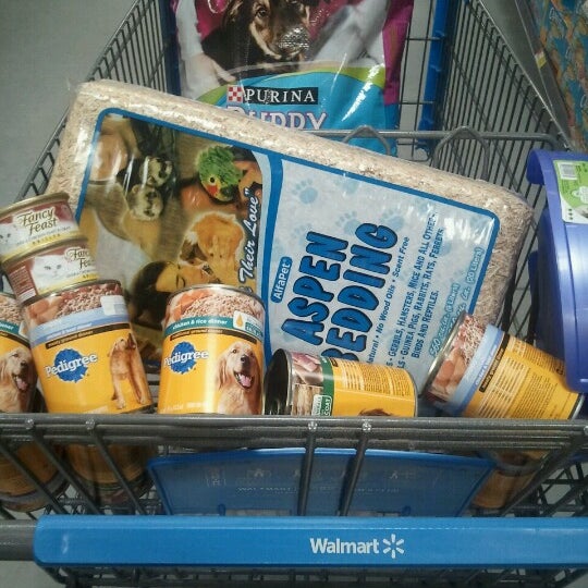 Walmart (Now Closed) - Department Store in Victorville