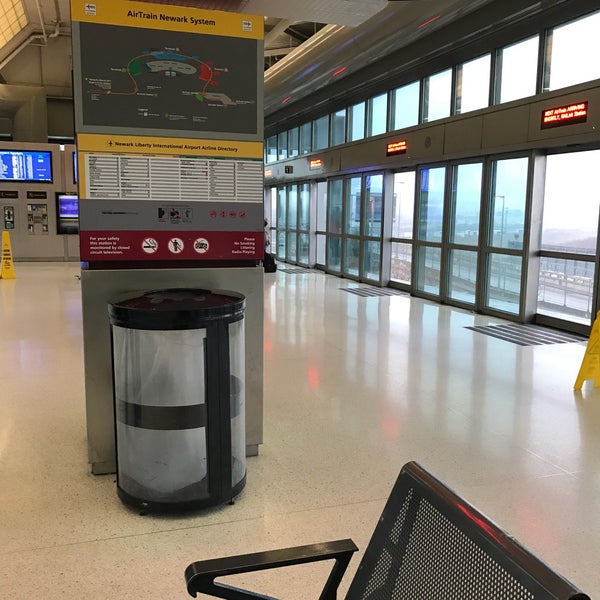 Photos at Newark AirTrain Station P4 - Airport Tram in Newark Airport ...