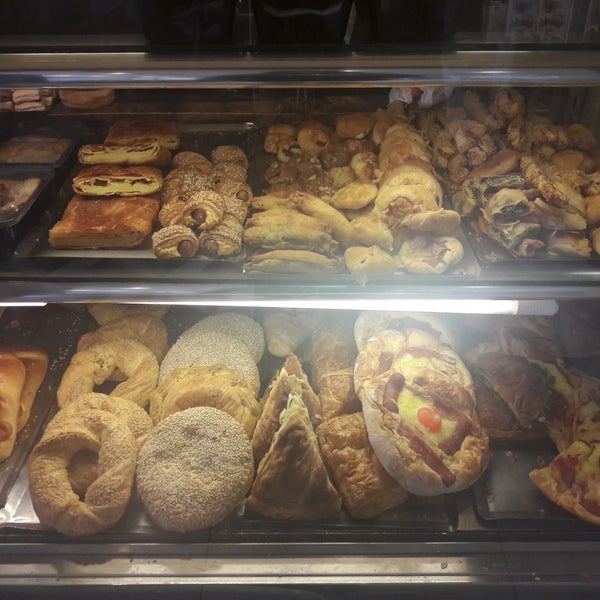 Captain's Bakery - Bakery