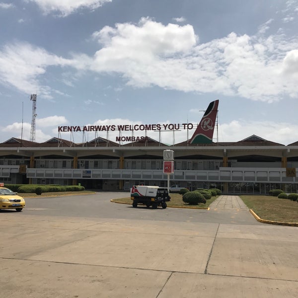 General Aviation Terminal - Airport Terminal