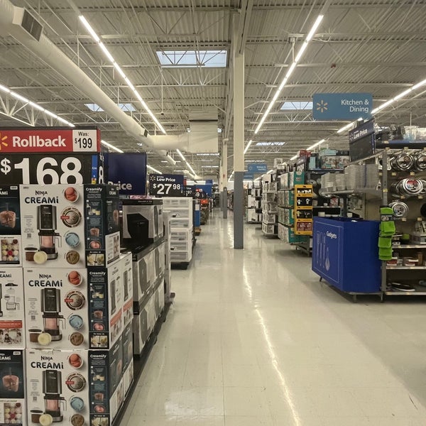 Walmart Supercenter - 43 tips from 2899 visitors