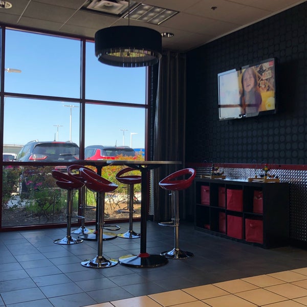 Nyle Maxwell Chrysler Dodge Jeep Ram Supercenter - Northwest Austin ...