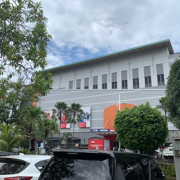 Mall Kelapa Gading Diamond Store