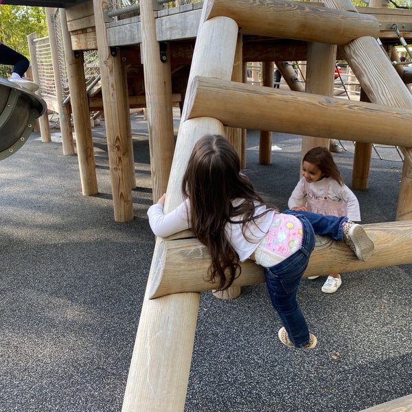 Margaret L. Kempner Playground - Central Park - 2 tips
