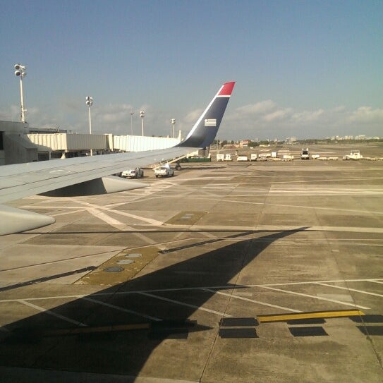 Photos at Gate D5 - Airport Gate in Carolina
