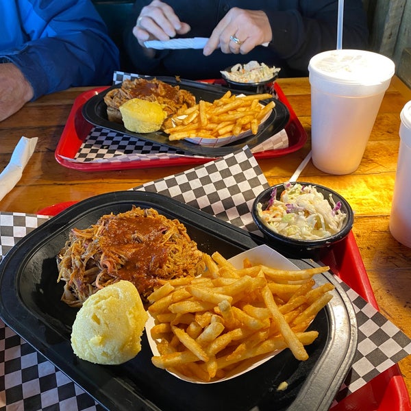 Skeeter's Pit BBQ - BBQ Joint
