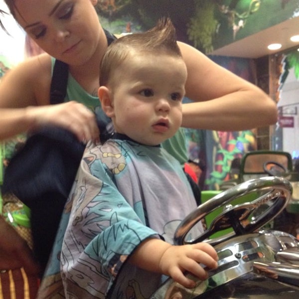 Monkey Dooz Jungle Cuts - La Sierra - 29 visitors