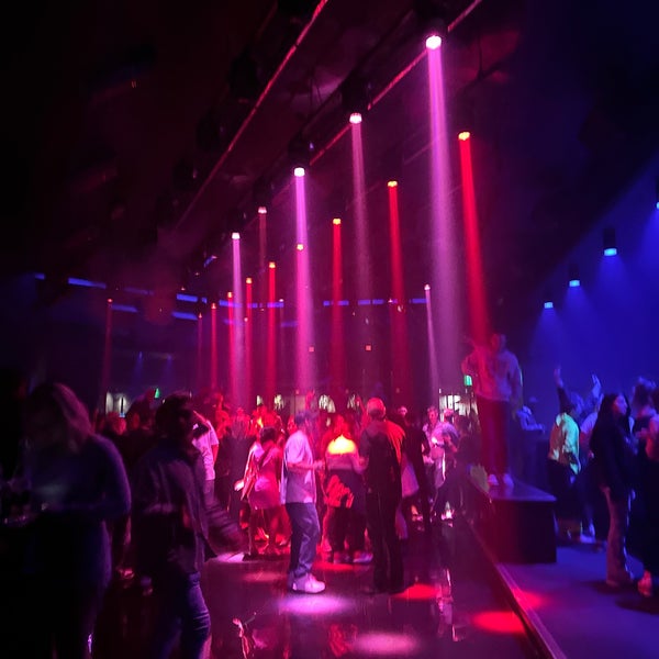 The Max - 53 tips from 2170 visitors