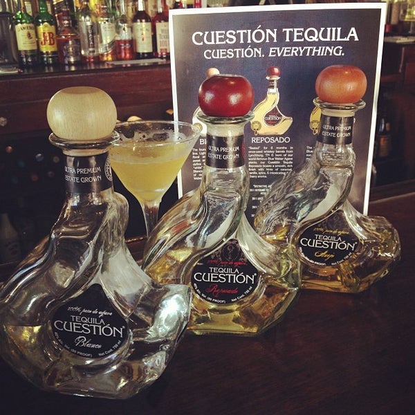 Uncle Ernie's Bayfront Grill - 45 tips from 1104 visitors