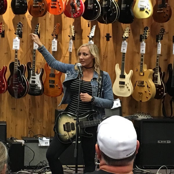 Guitar Center - Music Store