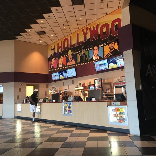 Texas Cinema - Starplex 12 - 17 tips from 1542 visitors