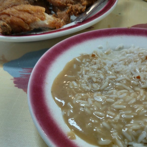 Photos at Beach Road Chicken Dinners - American Restaurant in Jacksonville