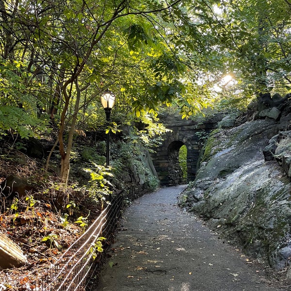 Ramble Stone Arch - Central Park - 0 tips