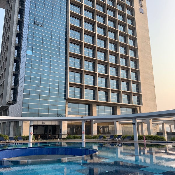 Radisson Blu Chittagong Bay View - Shahid Saifuddin Khaled Rd, Lal Khan ...