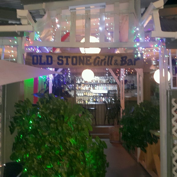 Old Stone Bar and Grill - 7 tips