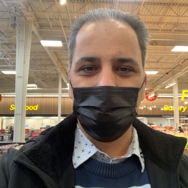 Walmart Supercentre - Richmond Hill, ON