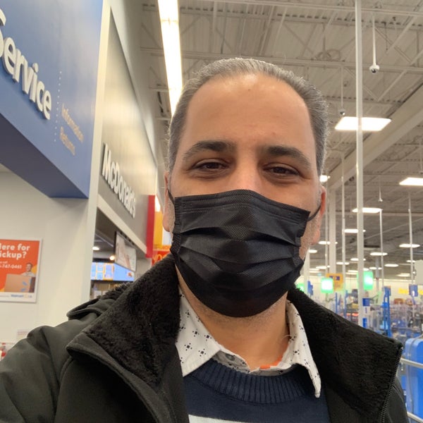 Walmart Supercentre - Richmond Hill, ON