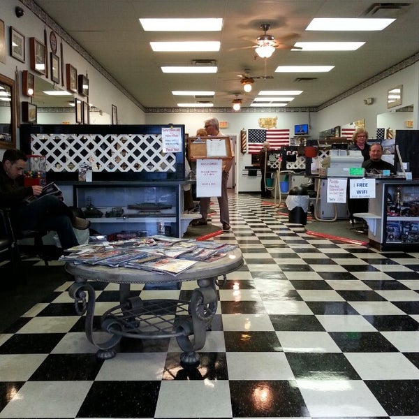 Thomas' Barber Shop - Hair Salon