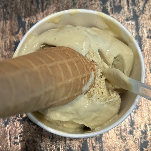Fiocco Di Neve at the Pantheon - Ice Cream Parlor in Roma