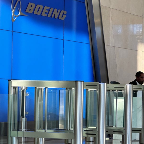 The Boeing Company - East Coast Headquarters - 929 Long Bridge Dr