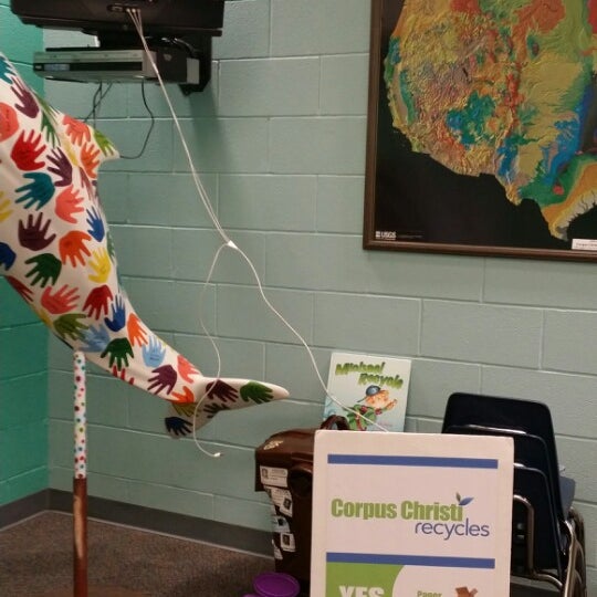 Rose Shaw Elementary School - Elementary School in Central City