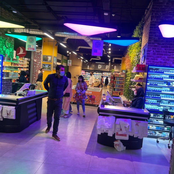 Shiraz Mall | شیراز مال - Shiraz, Ostan Fars