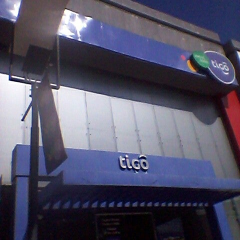 Photos at Edificio TIGO Ciudad del Este - Building in Ciudad del Este