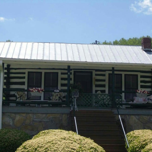 Pardee Hospital - Garden Cafe - Hendersonville, NC