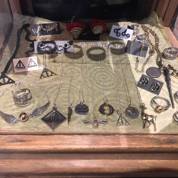 Harry Potter Store - Gift Shop in Boston