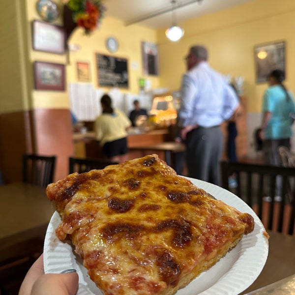 Galleria Umberto - Pizzeria in Boston