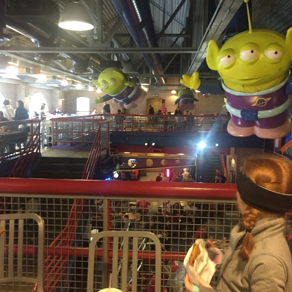 Pizza Planet - 122 tips from 9554 visitors