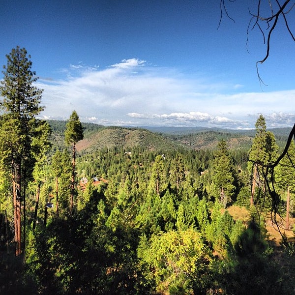 Murphys "9" Golf Course aka Forest Meadows Golf Course - Murphys, CA
