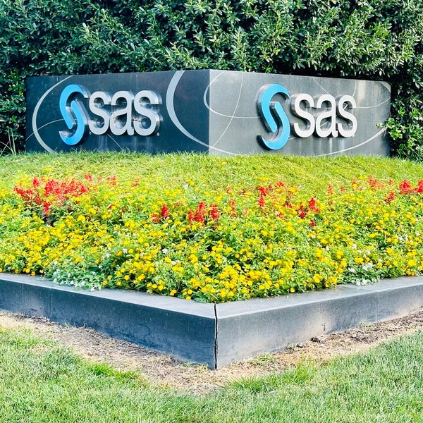 SAS Headquarters Campus - 4 tips