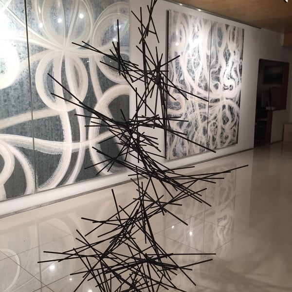 Laura Rathe Fine Art - Art Gallery