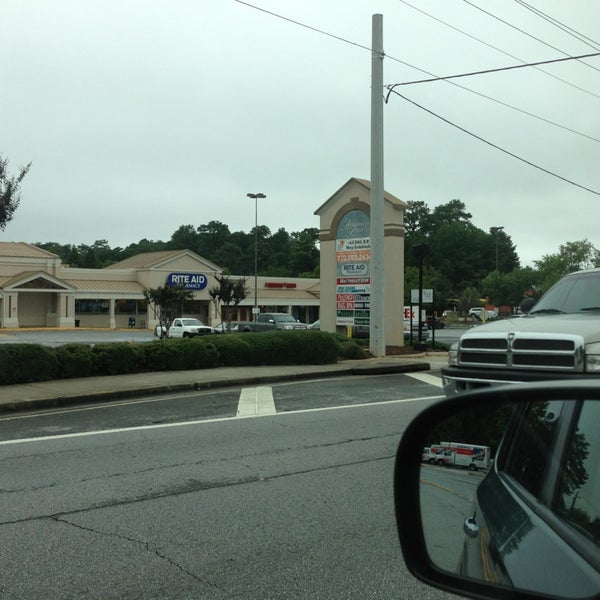 Brookhaven Plaza - Shopping Plaza in Brookhaven