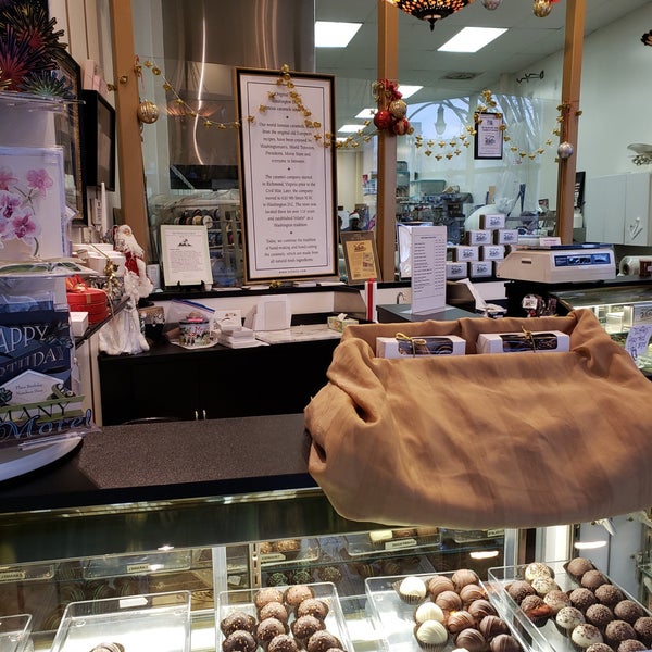 Velatis - Dessert Shop in Silver Spring