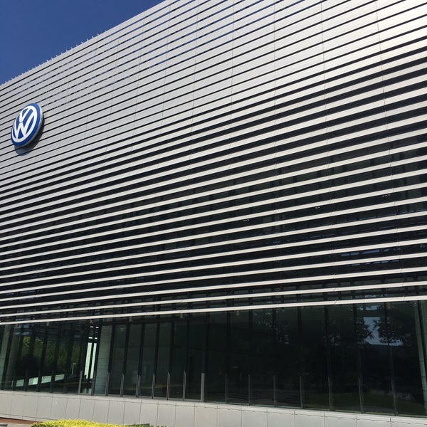 Volkswagen Group Innovation Center Asia - Dōng zhí mén - 1 tip Volkswagen Group Innovation Center Asia - Dōng zhí mén - 1 tip