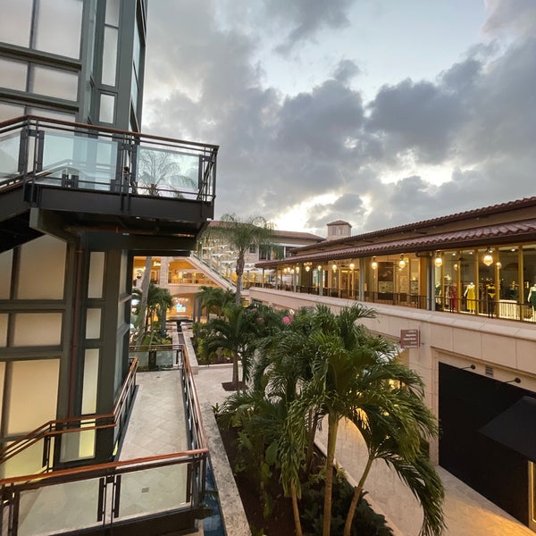 Photos at Shops at Merrick Park - Shopping Mall in Coral Gables