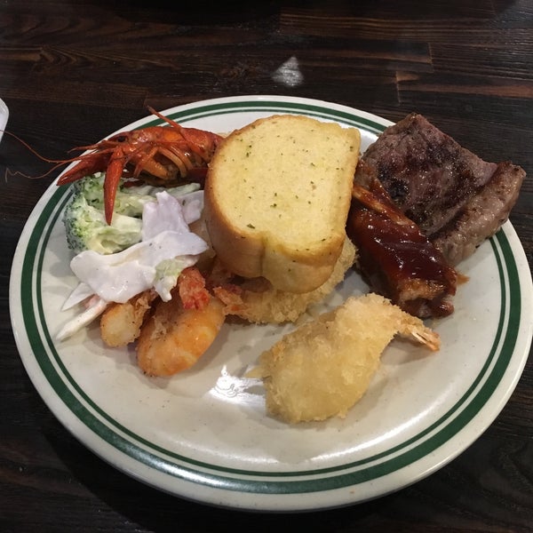 Central Buffet - 4 tips from 168 visitors