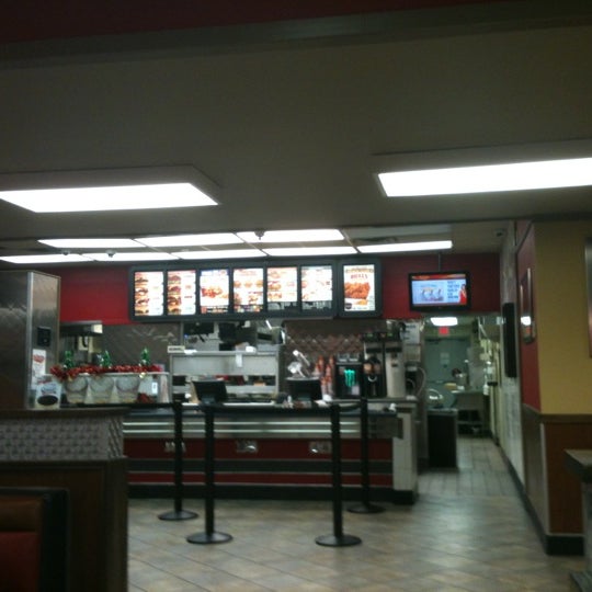 Hardee's - 4 tips from 171 visitors