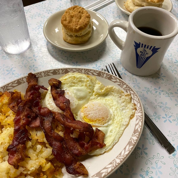 Blue Jay Restaurant - Breakfast Spot in Northside