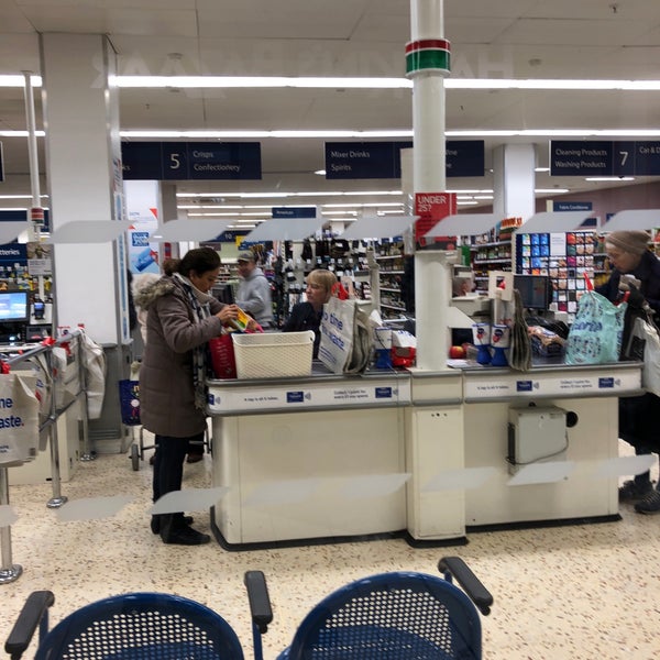 Tesco Metro (Now Closed)