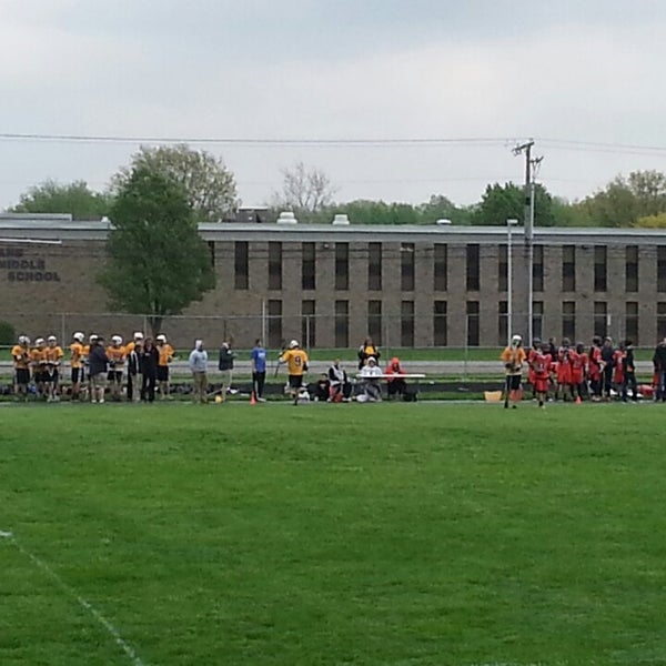 R. Nelson Snider High School - 3 tips