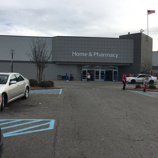 Photos at Walmart Supercenter - Big Box Store in Jasper