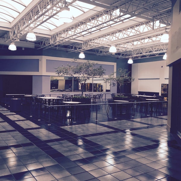 Pigeon River Crossings Mall - Shopping Mall