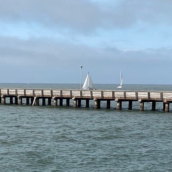 Berkeley Pier - Berkeley Marina - University Ave.