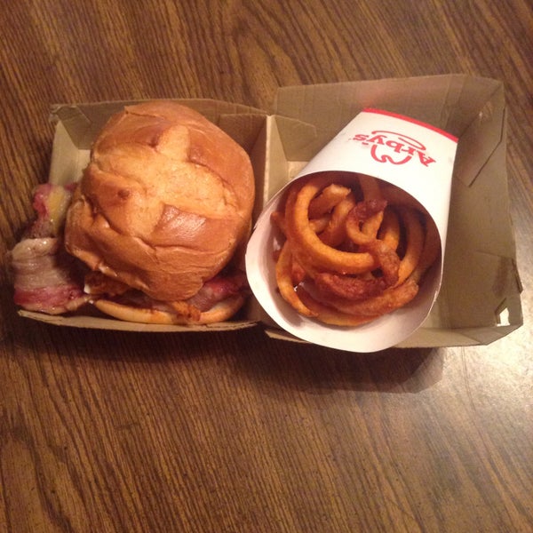 Arby's - Fast Food Restaurant