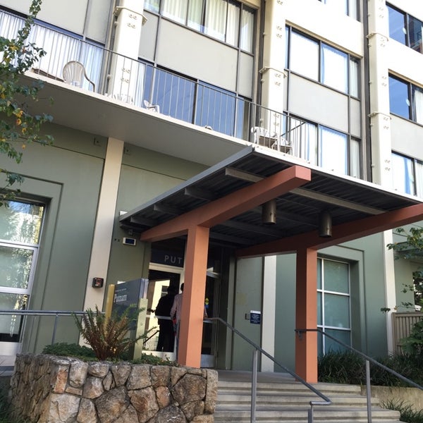 Unit 1 - Thomas M. Putnam Hall - College Residence Hall in Berkeley