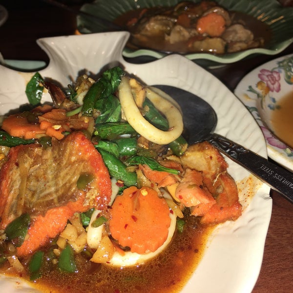 Little Thai - Thai Restaurant in Seattle